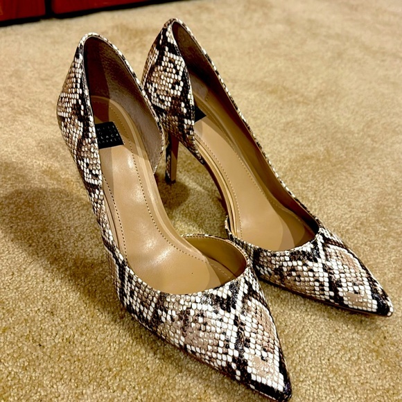 White House Black Market | Shoes | Snake Print High Heels In A Neutral ...